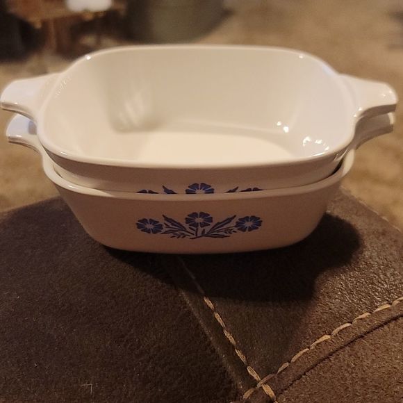 Corningware | Kitchen | Vintage Cornflower Corning Ware P4 | Poshmark